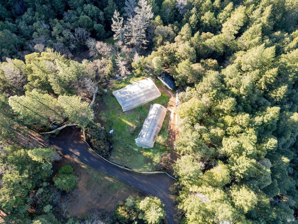 7400 Appaloosa Way, Redwood Valley Property Listing: MLS® #326000278