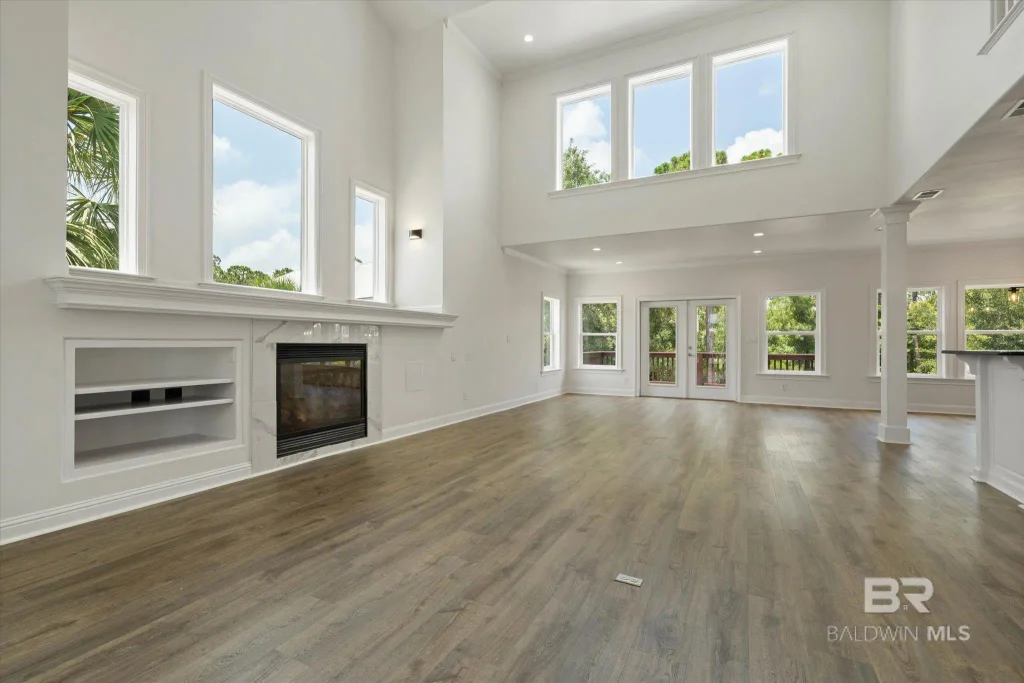 4 Bed 4.00 Bath Home in Terry Cove Harbor, Orange Beach - For Sale $1119000