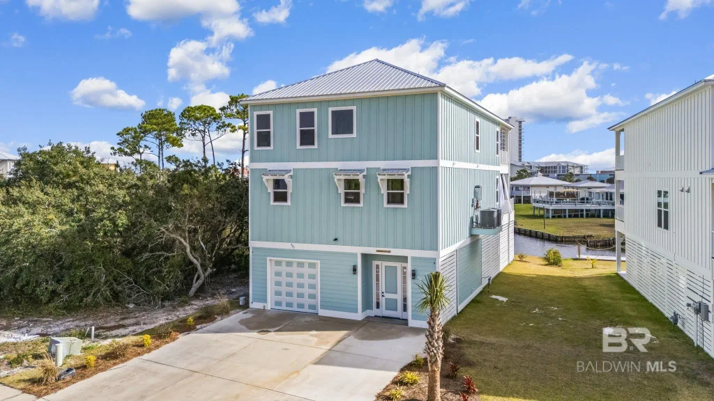 6 Bed 4.00 Bath Home in Heron Point, Gulf Shores - For Sale $1895000