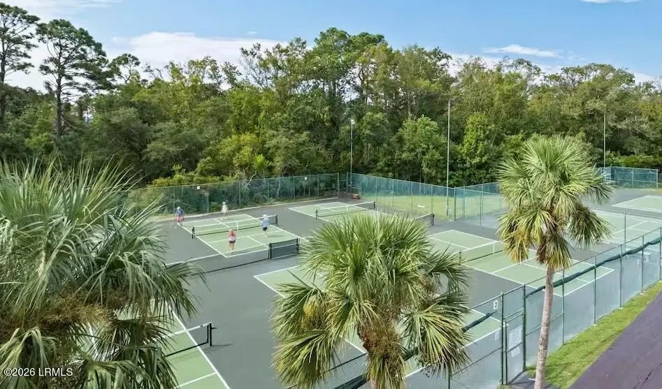 40 Folly Field Road A17, Hilton Head Island Property Listing: MLS® #194121