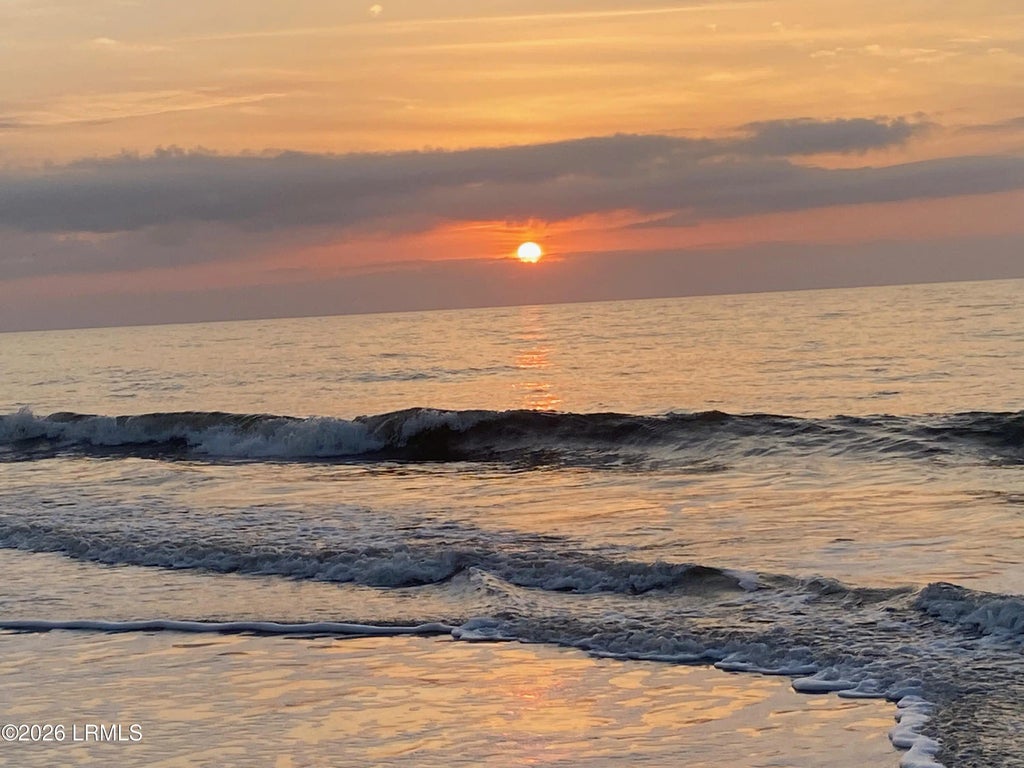 40 Folly Field Road A17, Hilton Head Island Property Listing: MLS® #194121