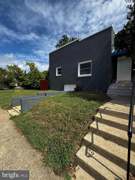 919-a S Monroe St, Arlington Property Listing: MLS® #VAAR2067622