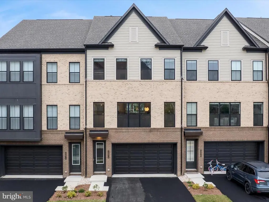 Property for sale at 22976 Copper Tree Ter, ASHBURN, VAProperty Listing ...