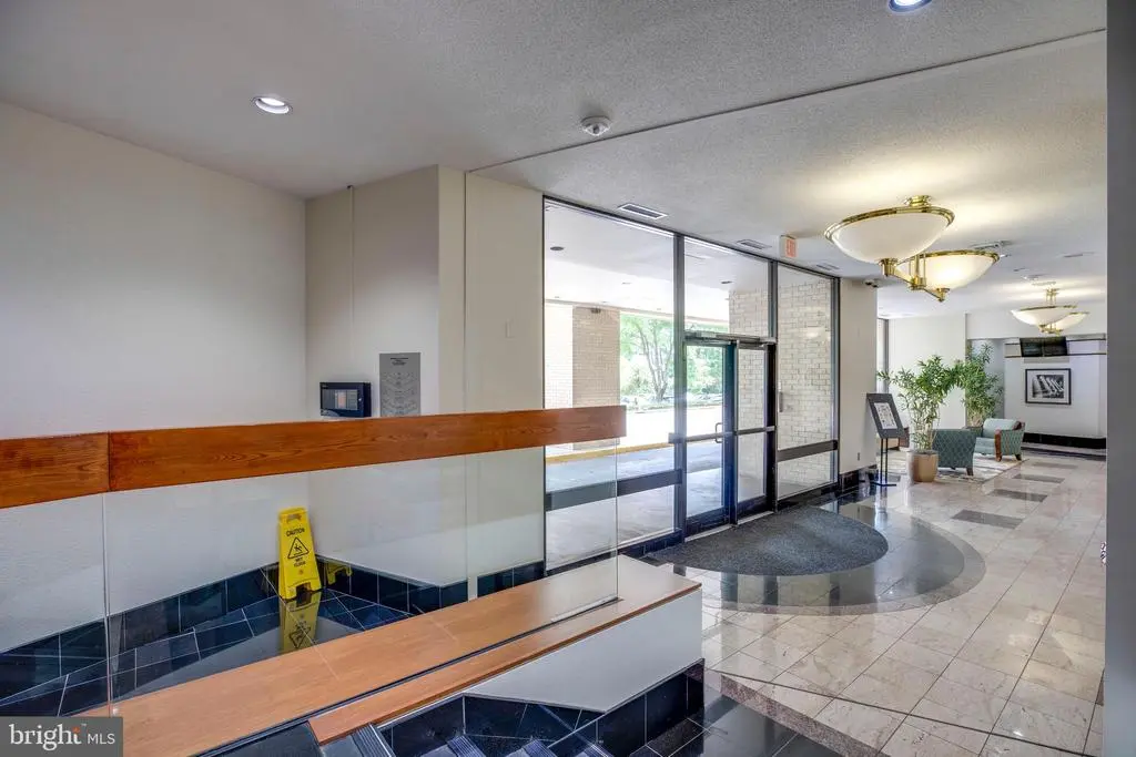 Property for sale at 203 Yoakum Pkwy #1520, ALEXANDRIA, VAProperty ...