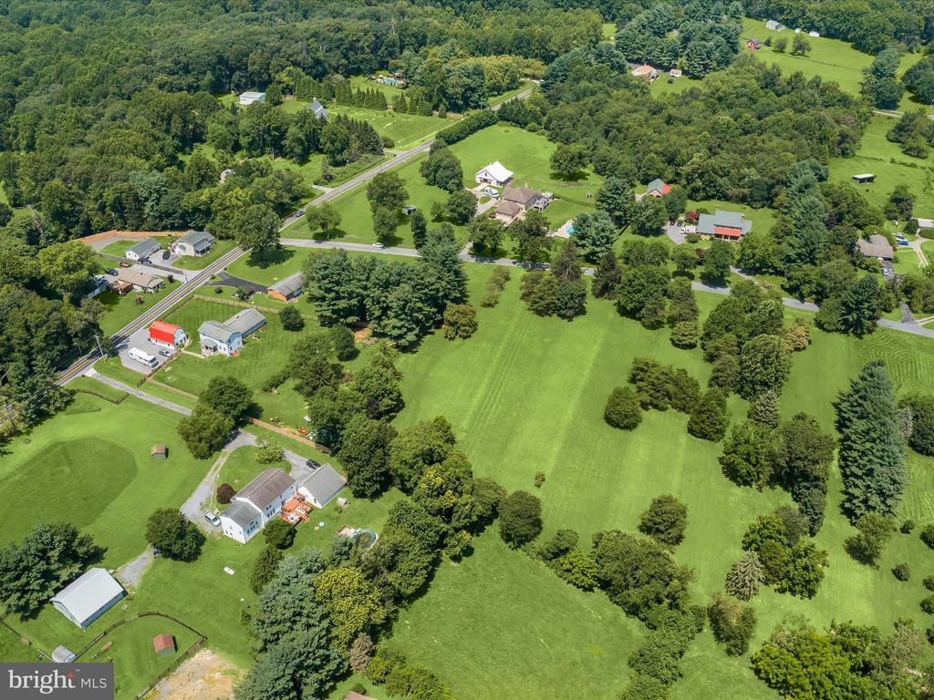 18389 New Cut Rd, Mount Airy Property Listing: MLS® #MDHW2057460