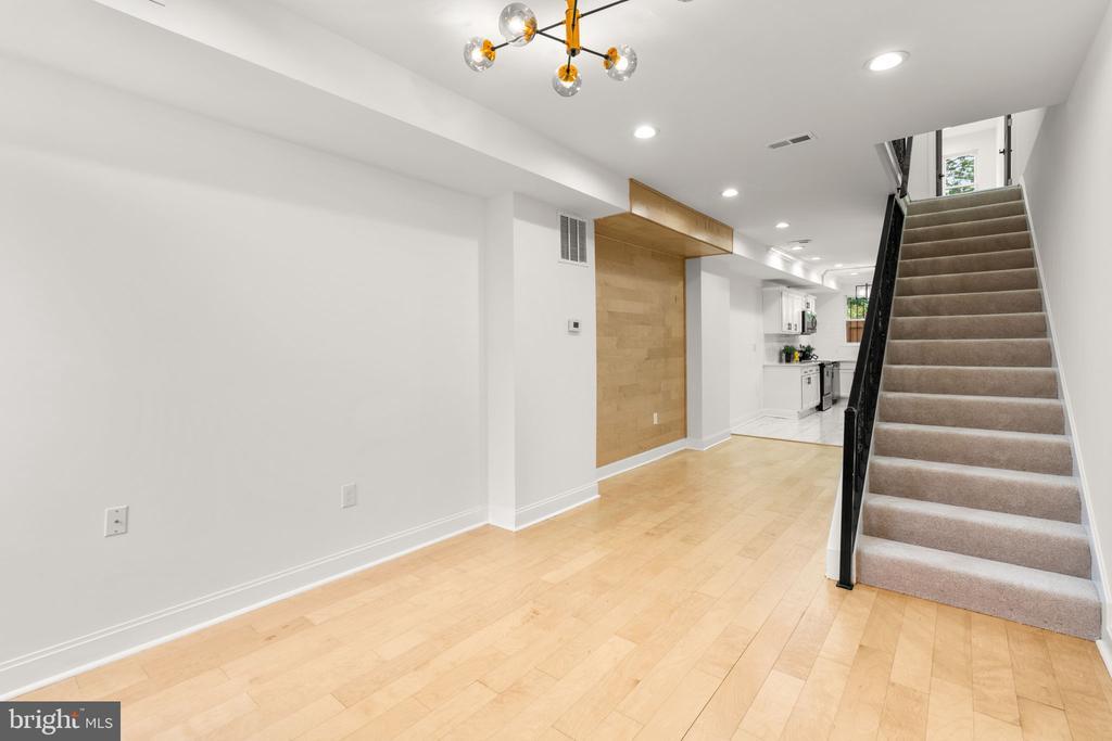 308 N Gilmor St, Baltimore Property Listing: MLS® #MDBA2188284