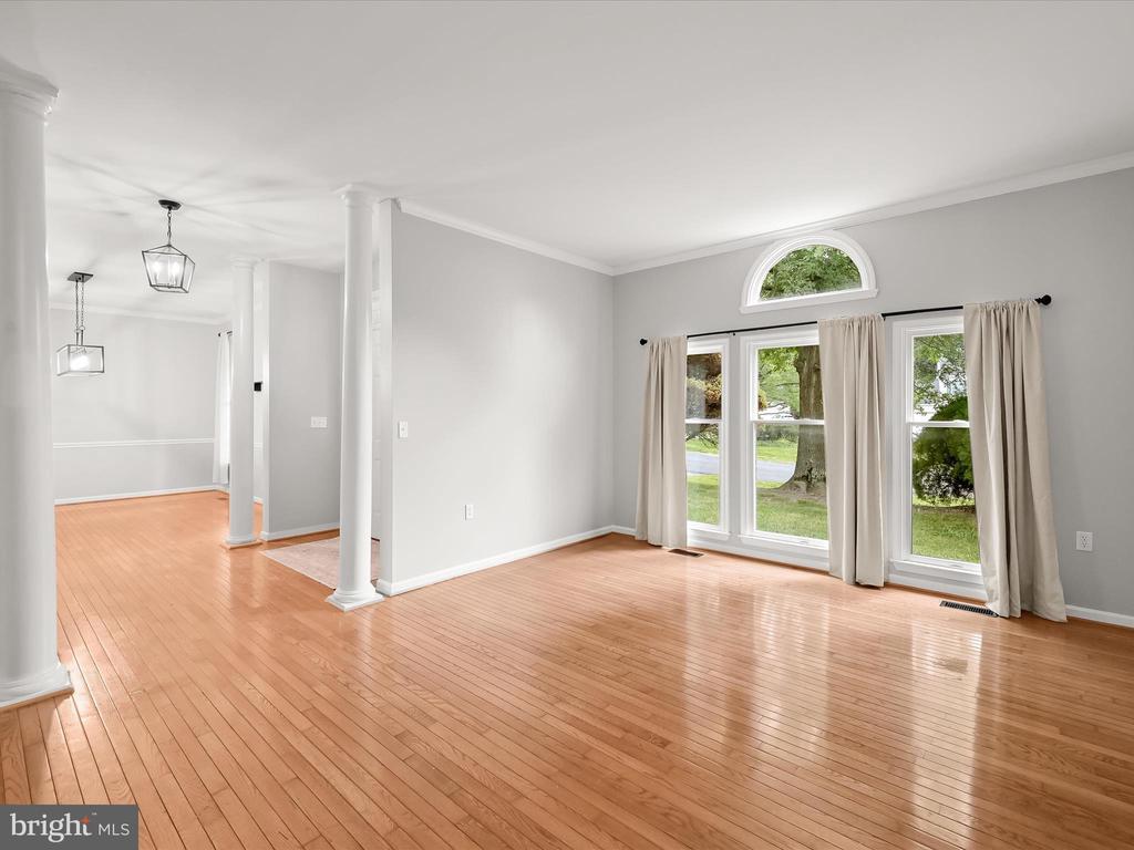 3205 Hyde Park Ct, Adamstown Property Listing: MLS® #MDFR2066688