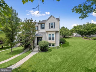 6300 Loring Dr, Columbia Property Listing: MLS® #MDHW2053114