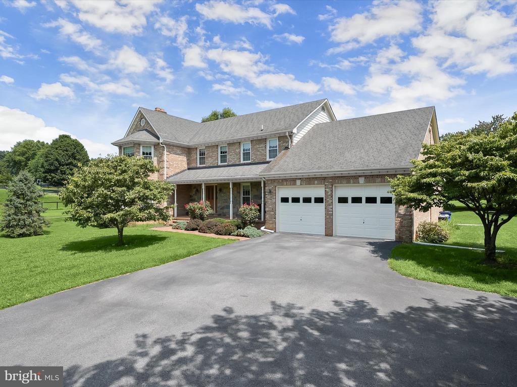 17580 Hardy Rd, Mount Airy Property Listing: MLS® #MDHW2055532