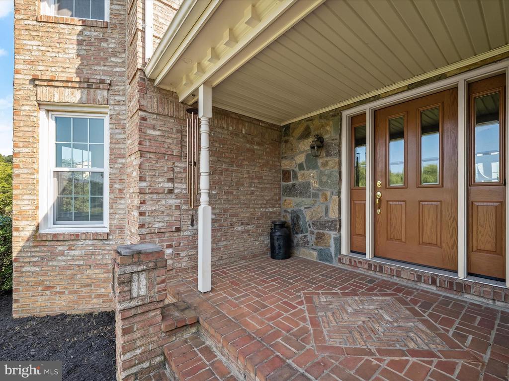 17580 Hardy Rd, Mount Airy Property Listing: MLS® #MDHW2055532