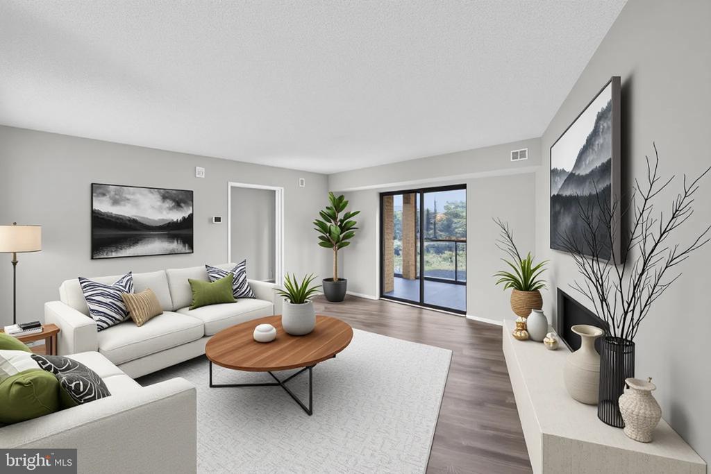 15101 Interlachen Dr #1-326, Silver Spring Property Listing: MLS® # ...