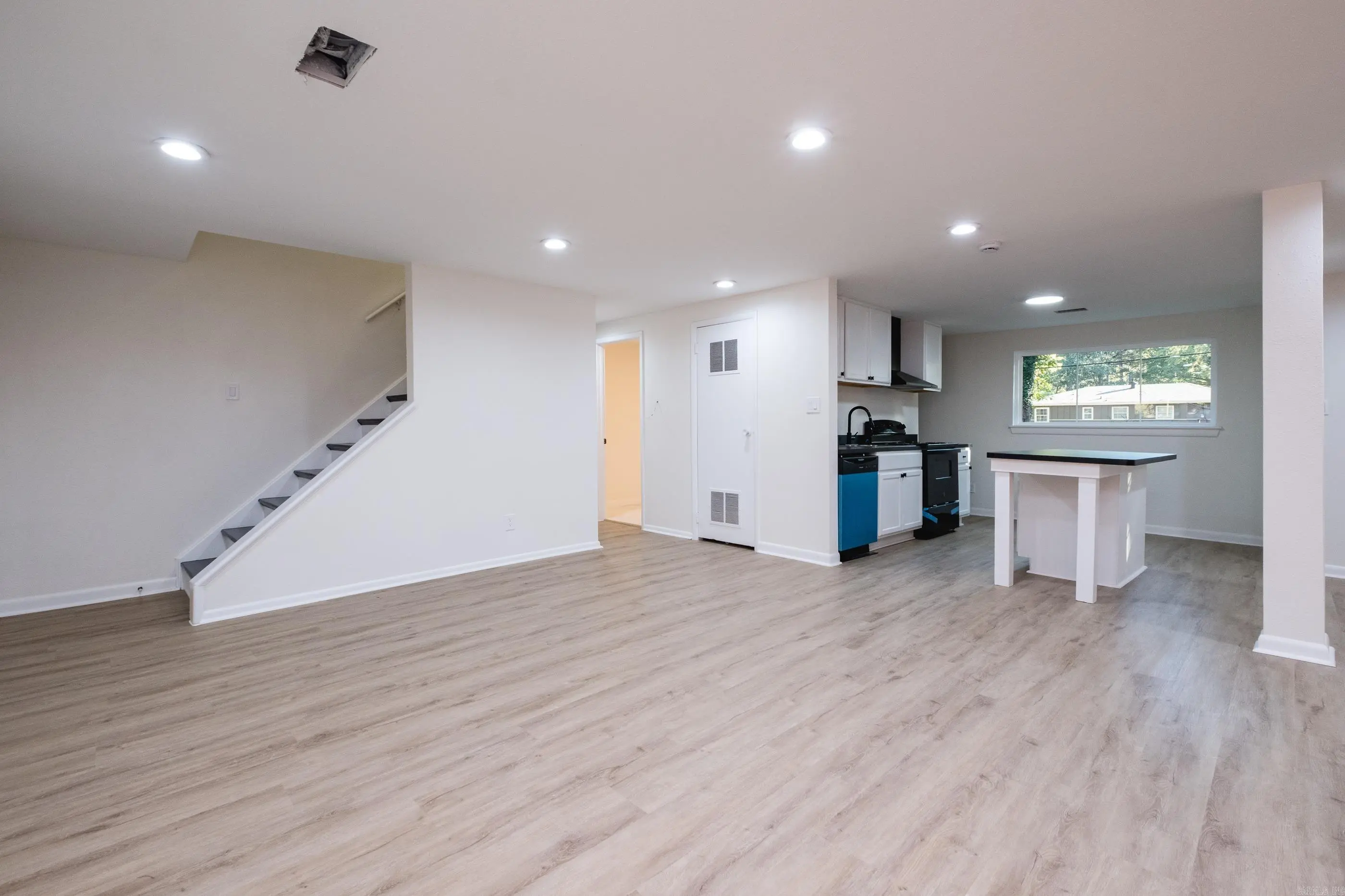 7901 Nolen Drive, Little Rock Property Listing: MLS® #25042808