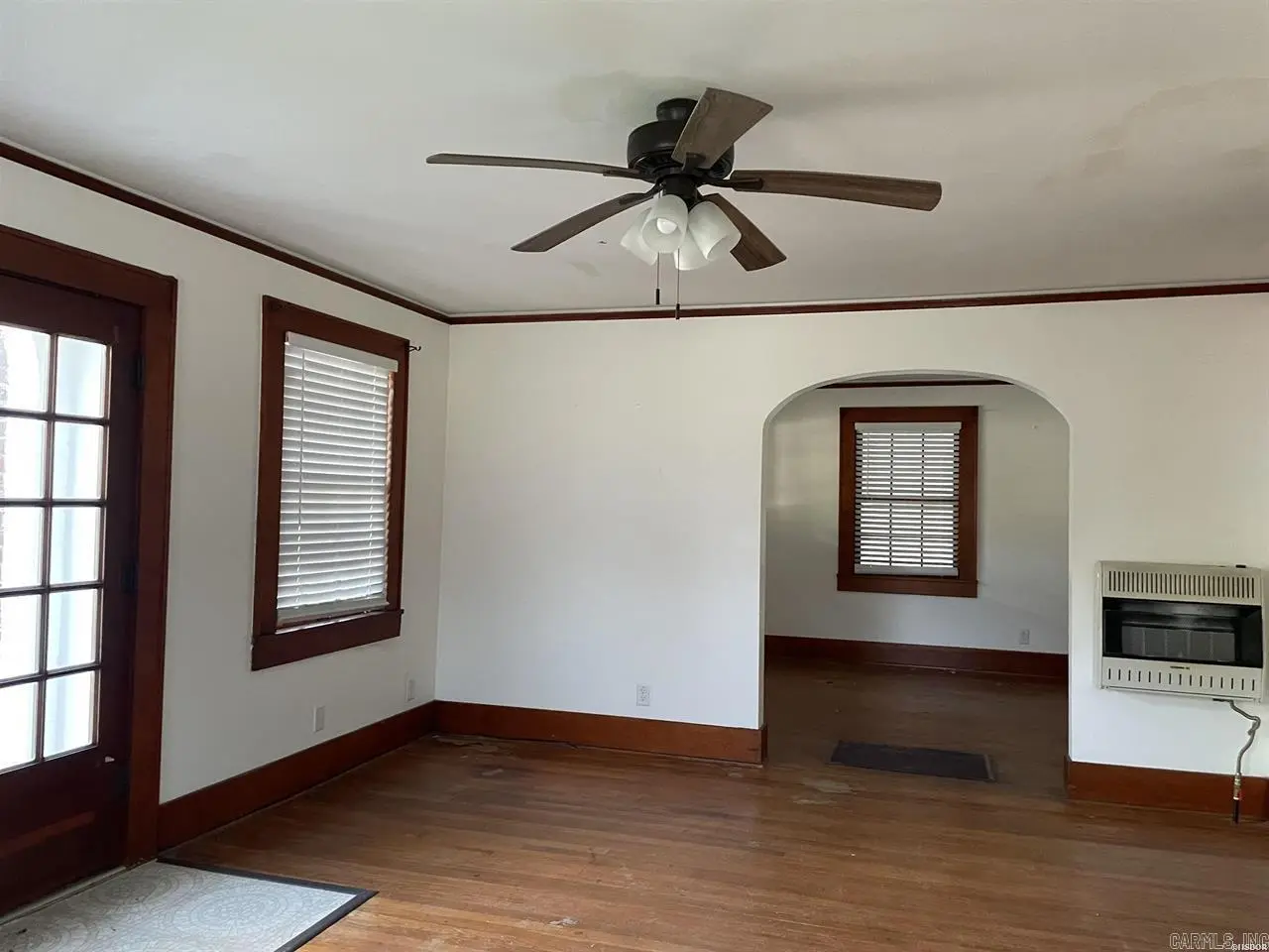 300 Main Street, Hot Springs Property Listing: MLS® #25049873