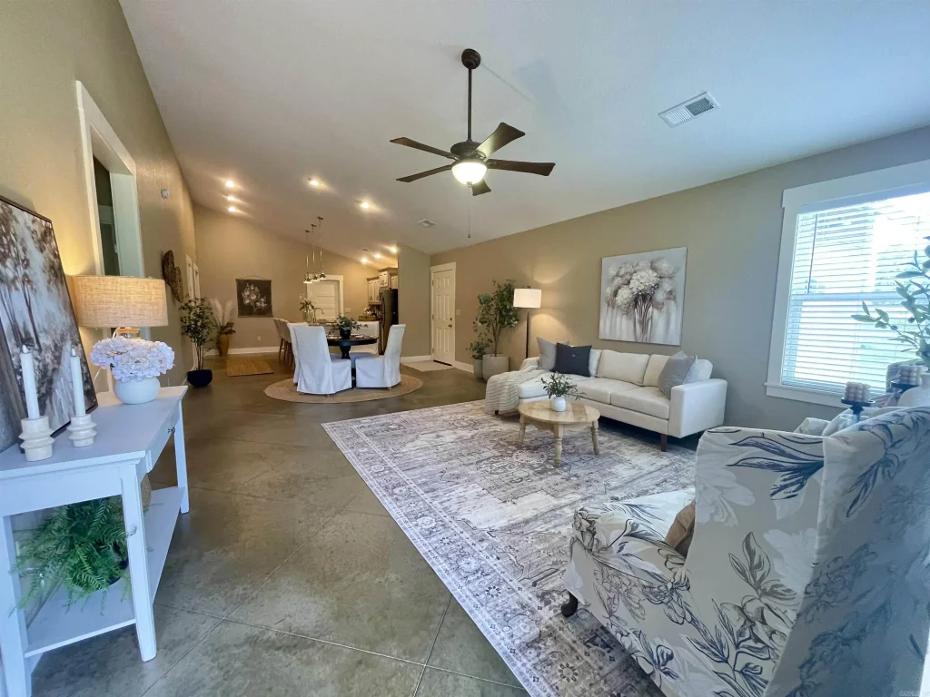 101 Cottage Loop, Heber Springs Property Listing: MLS® #25049900