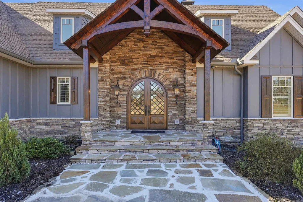 20597 Bellvue Drive, Little Rock Property Listing: MLS® #26000150