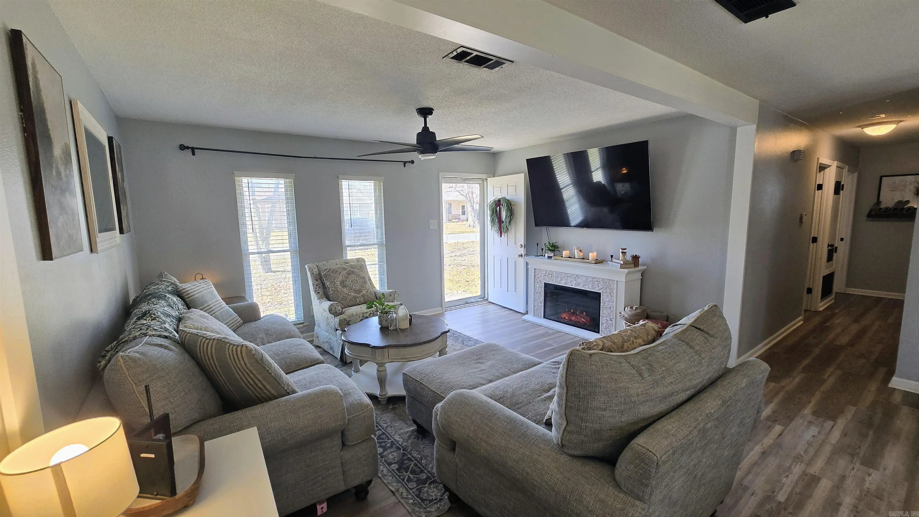 7914 Bronco Lane, Sherwood Property Listing: MLS® #26003454