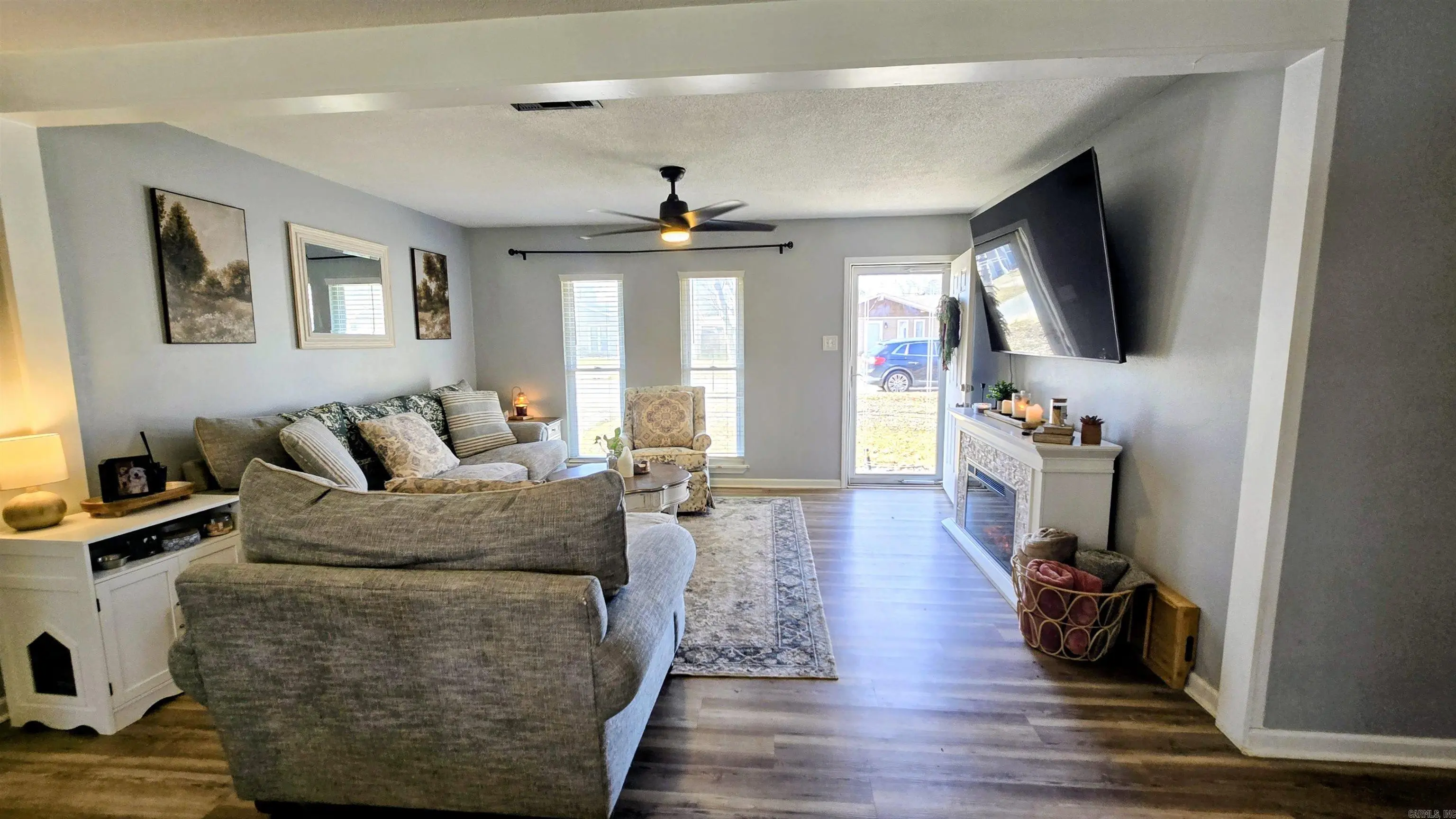 7914 Bronco Lane, Sherwood Property Listing: MLS® #26003454