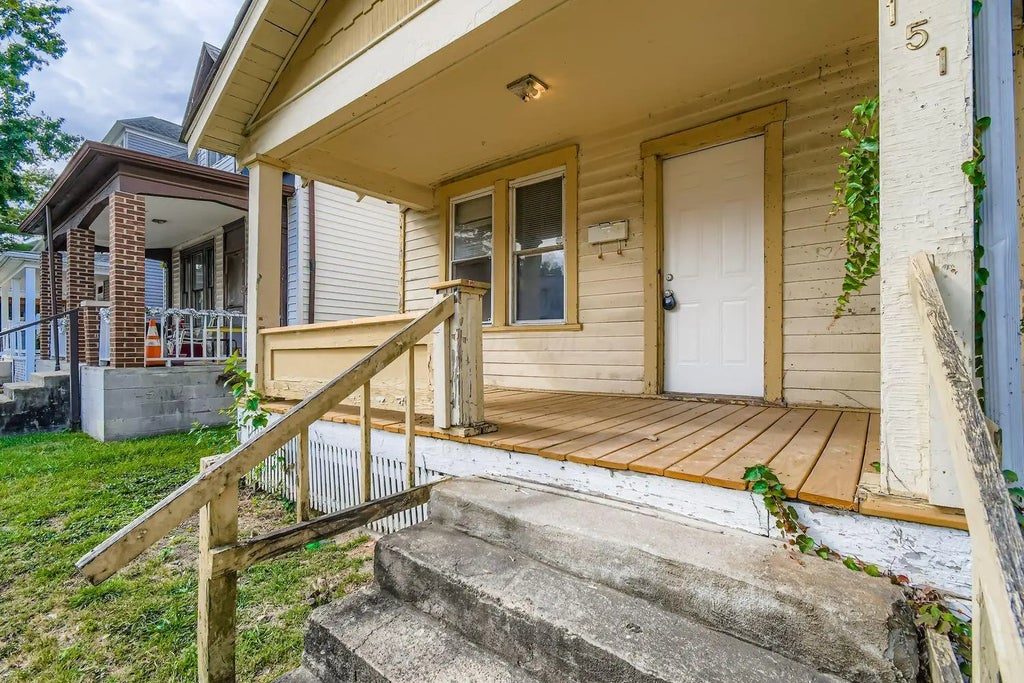 151 S Eureka Avenue, Columbus Property Listing: MLS® #226001320