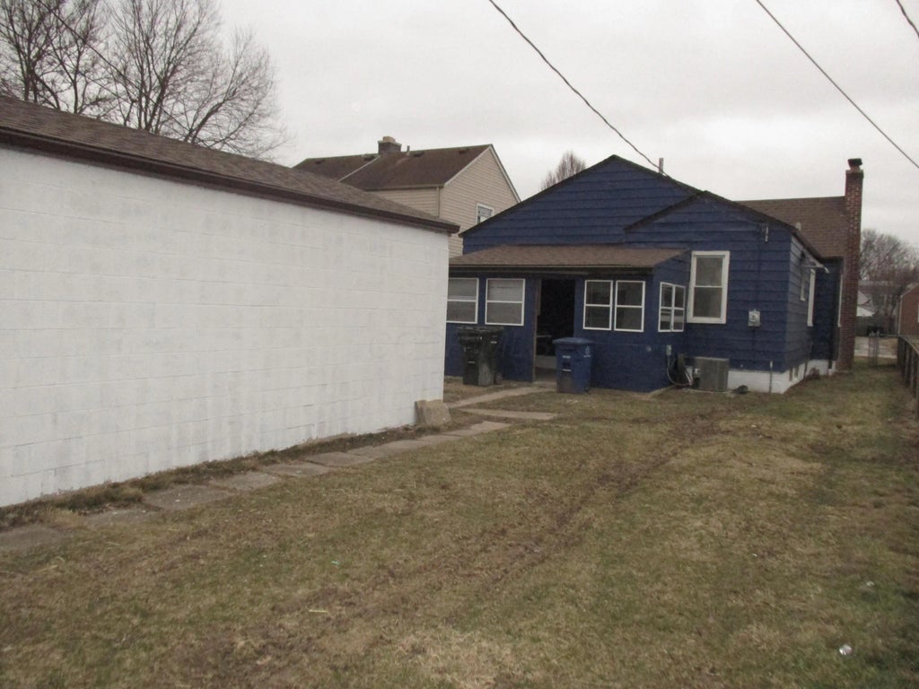 1760 E Sycamore Street, Columbus Property Listing: MLS® #226002350