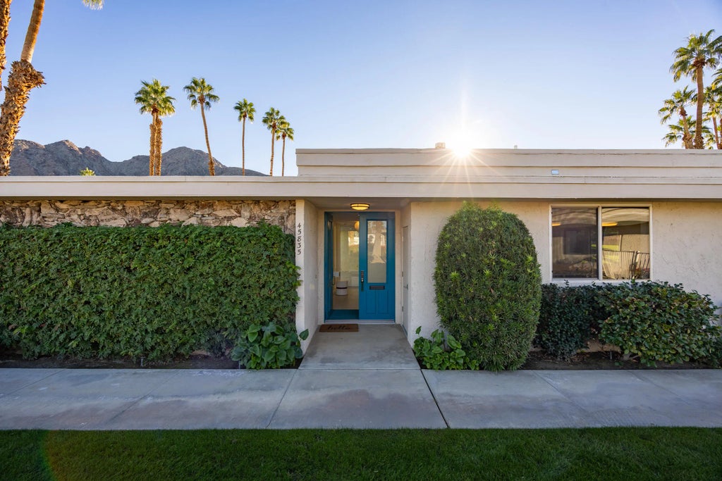 45835 Pawnee Road, Indian Wells Property Listing: MLS® #219140140