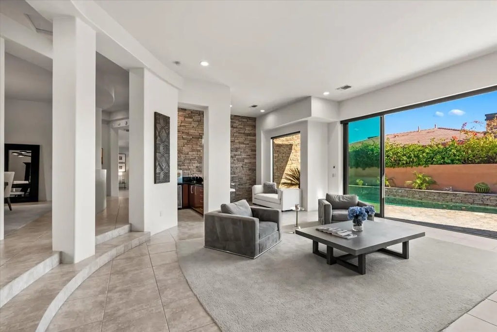 50380 Via Serenidad, La Quinta Property Listing: MLS® #219140912