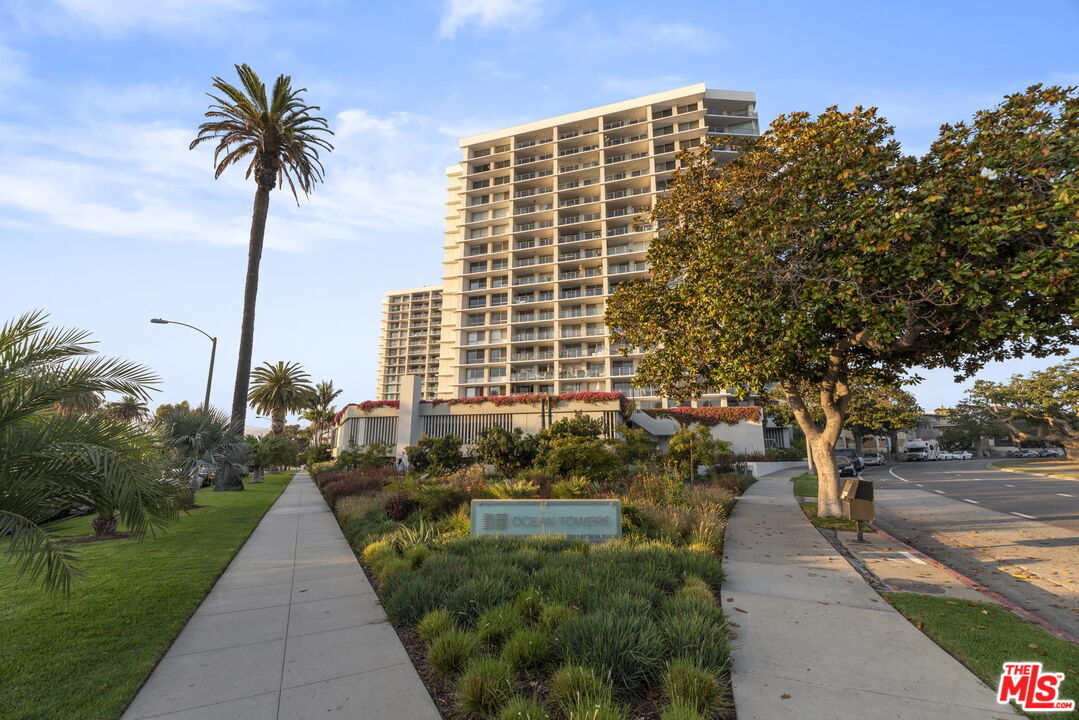 201 Ocean Ave 701b, SANTA MONICA Property Listing: MLS® #25499127