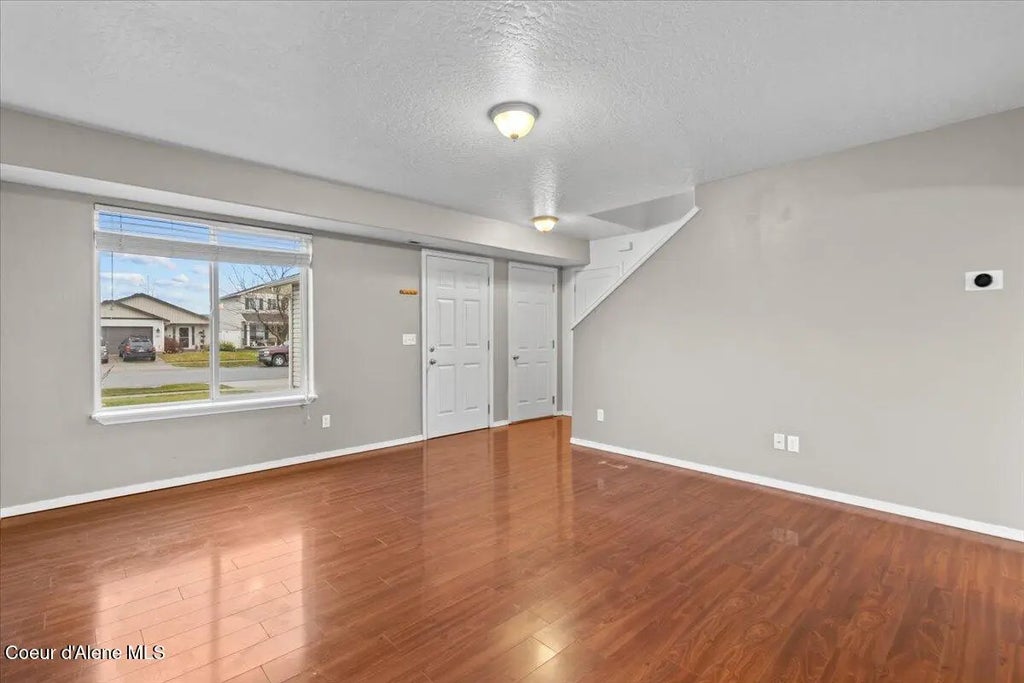 3483 W Lotze Loop, Coeur d'Alene Property Listing: MLS® #25-11652