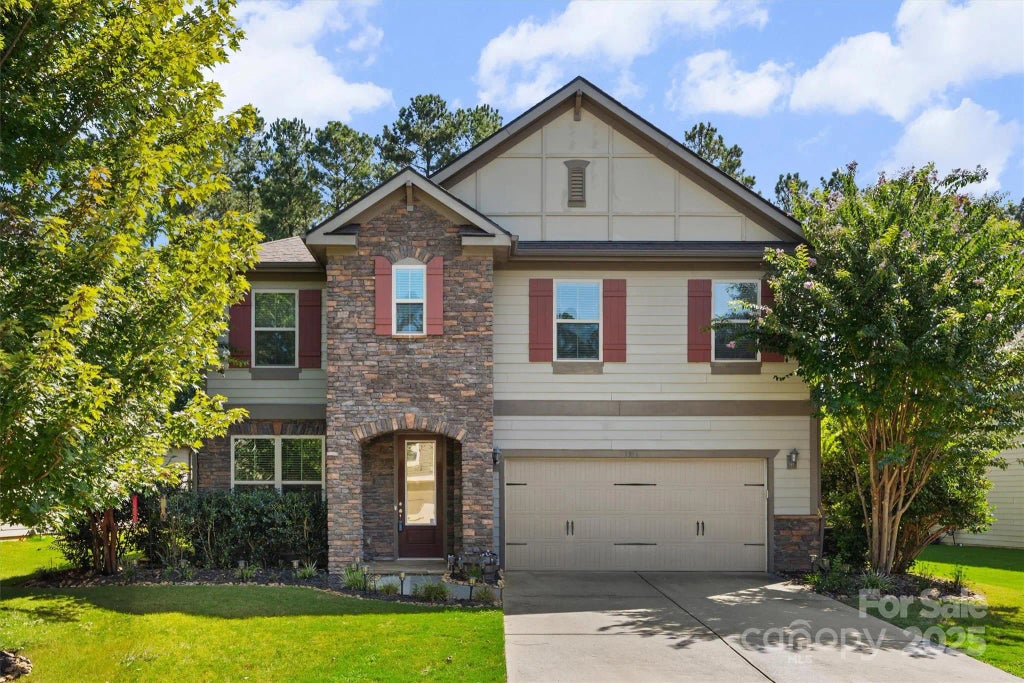 1711 Kelley Lake Drive, York Property Listing: MLS® #4295365