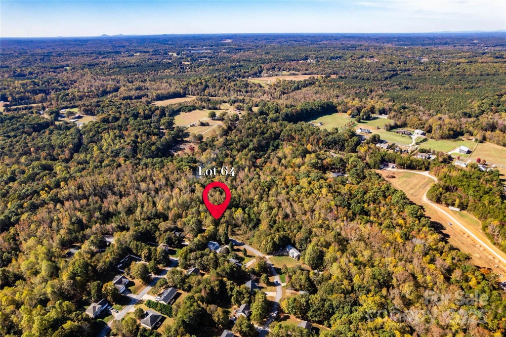 64 Seminole Drive 64, Maiden Property Listing: MLS® #4315576