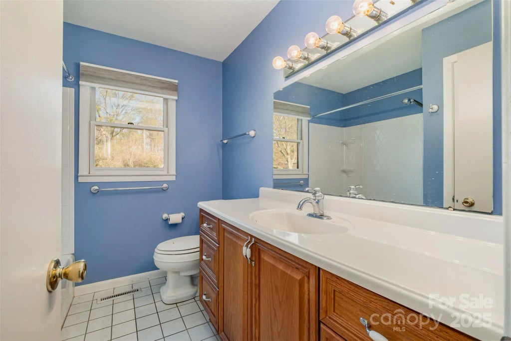 830 S Magnolia Street, Mooresville Property Listing: MLS® #4328561