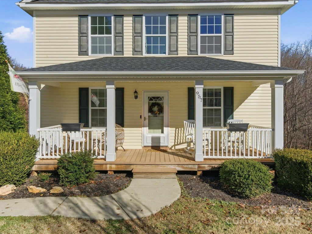 957 Poplar Forest Ridge, Clover Property Listing: MLS® #4330933