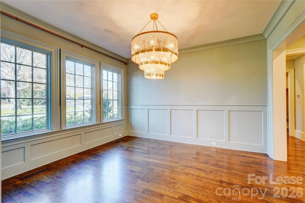 4015 Arbor Way, Charlotte Property Listing: MLS® #4340075