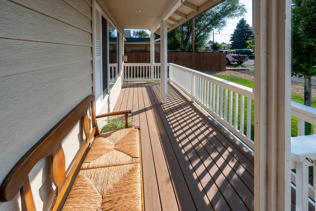 2240 Sw 24th Street, Redmond Property Listing: MLS® #220213213