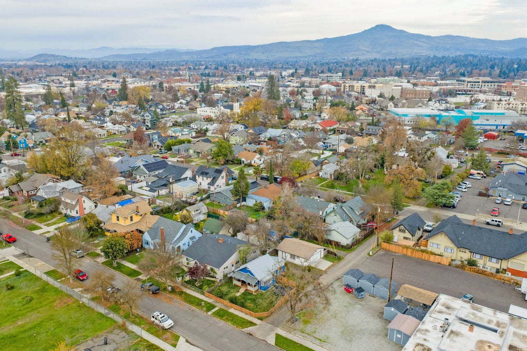 16 Quince Street, Medford Property Listing: MLS® #220212537