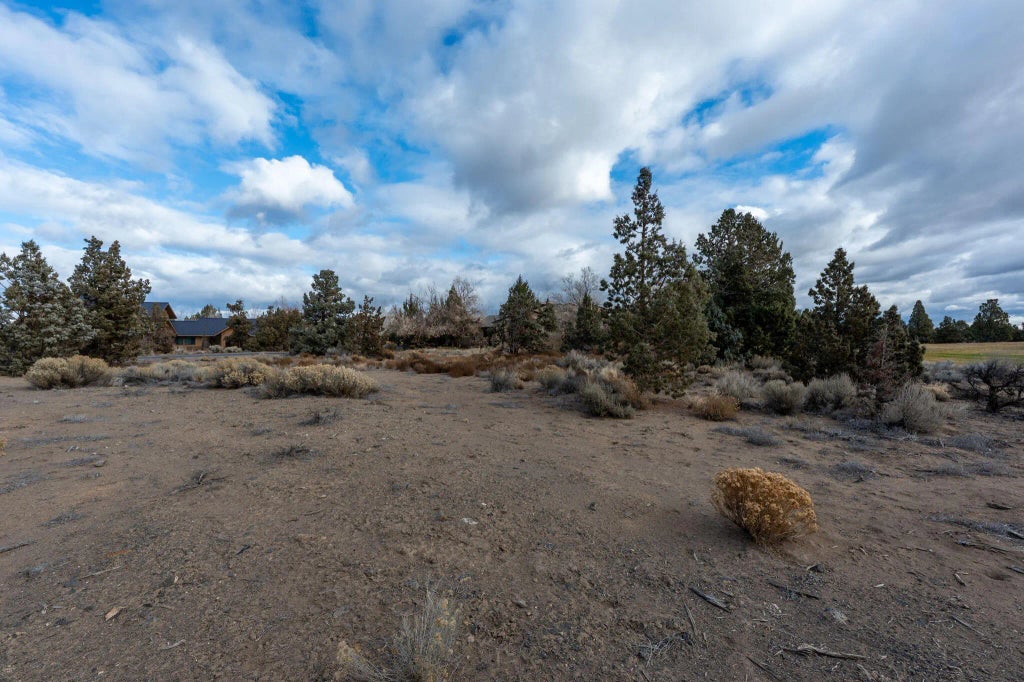 23011 Brushline Court Lot 122, Bend Property Listing: MLS® #220212686