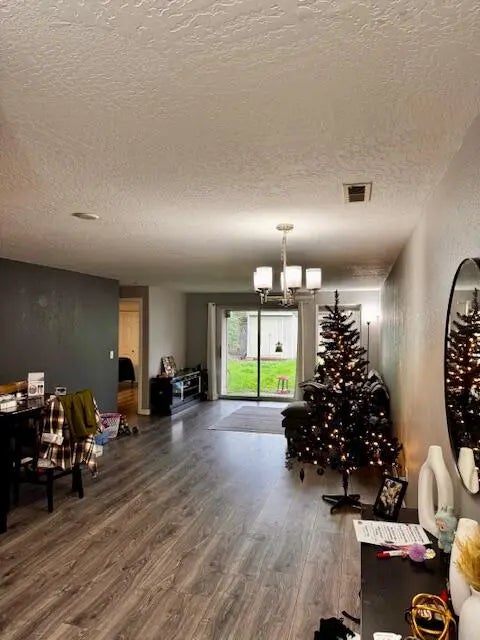 921 N Rose Street A, Phoenix Property Listing: MLS® #220213113