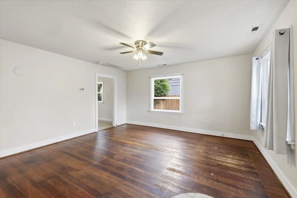 420 Sw Burgess Street, Grants Pass Property Listing: MLS® #220213141