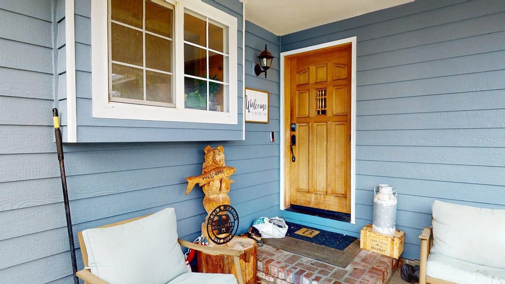 606 Sw Larch Road, Grants Pass Property Listing: MLS® #220213178