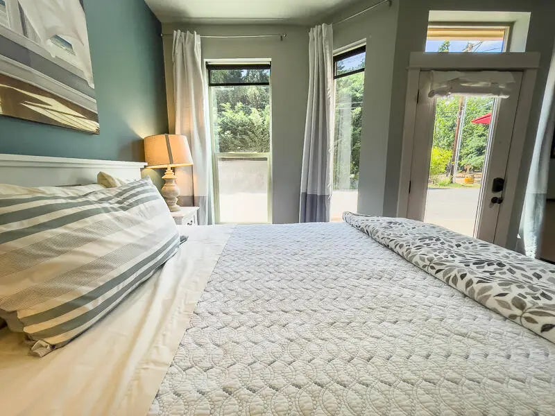 175 E E Street, Jacksonville Property Listing: MLS® #220213603