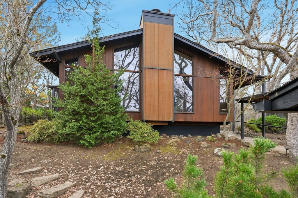 804 Acorn Circle, Ashland Property Listing: MLS® #220214363