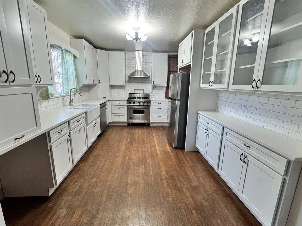 2318 Garden Avenue, Klamath Falls Property Listing: MLS® #220214148