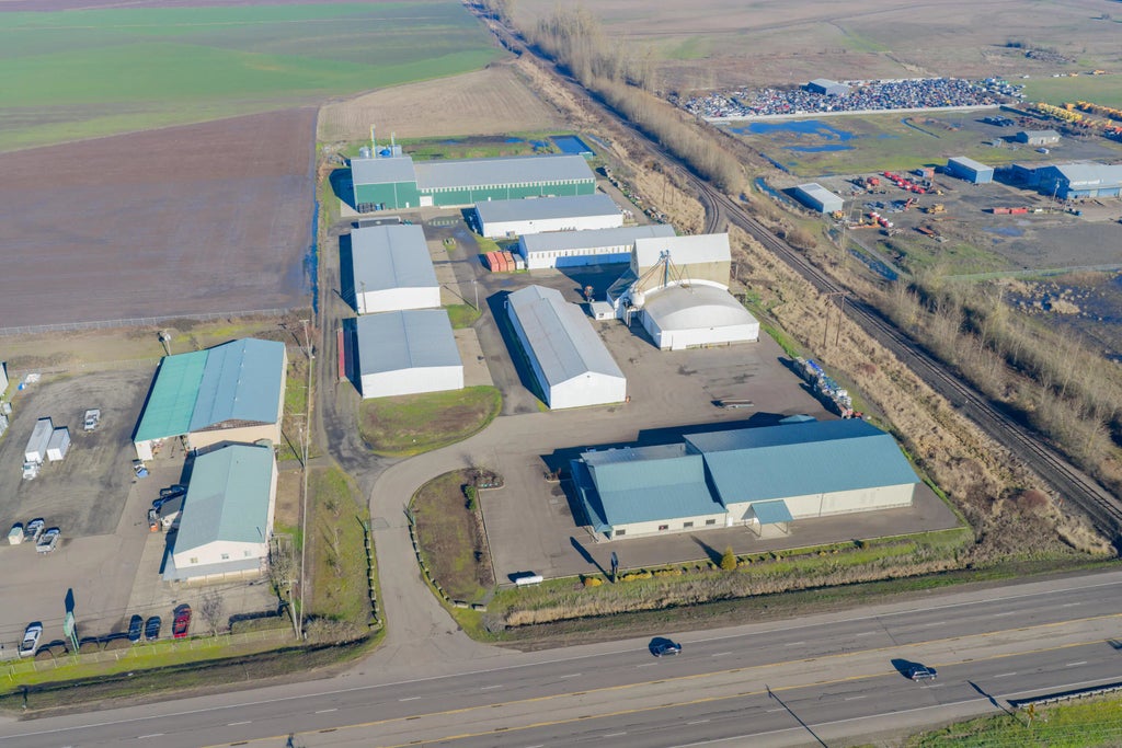 30685 Highway 34 Sw, Albany Property Listing: MLS® #220214310