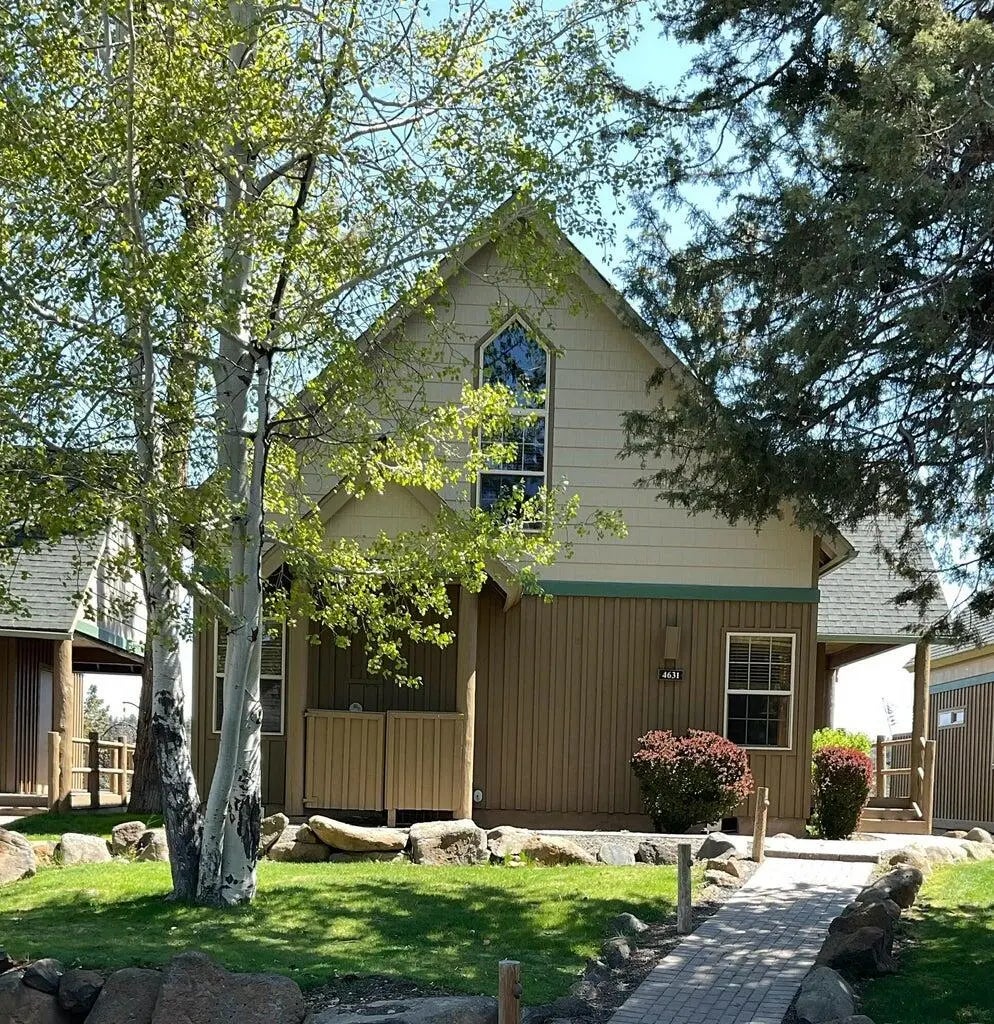 4631 Marsh Hawk Drive, Klamath Falls Property Listing: MLS® #220214215