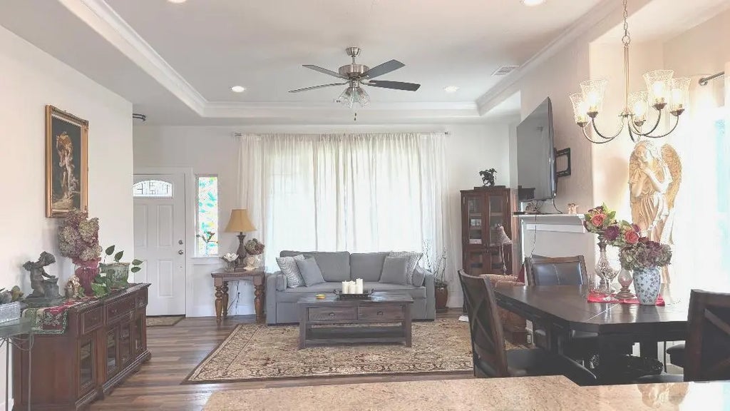 340 Cedar Ridge Drive, Cave Junction Property Listing: MLS® #220214478