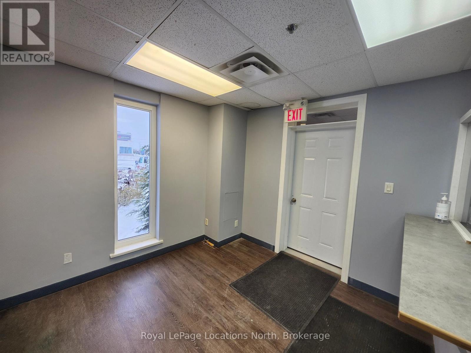 Unit 2 - 101 Pretty River Parkway S, Collingwood Property Listing: MLS ...