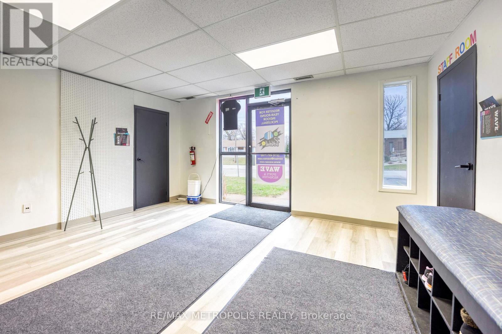 142 Kendall Street, Point Edward Real Estate Listing: MLS® #X12688308