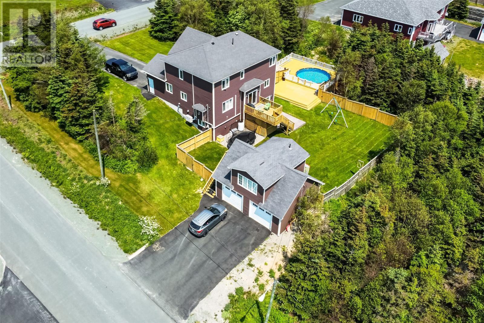 12 Sprucewood Lane, Torbay Property Listing: MLS® #1273929