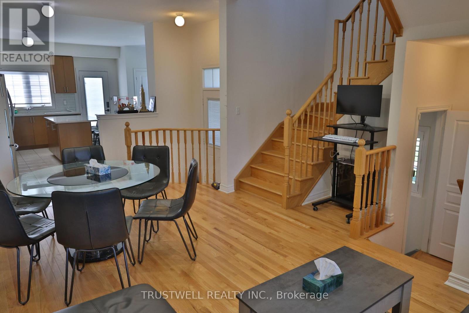 2032 Donald Cousens Parkway, Markham (cornell) Real Estate Listing: MLS ...