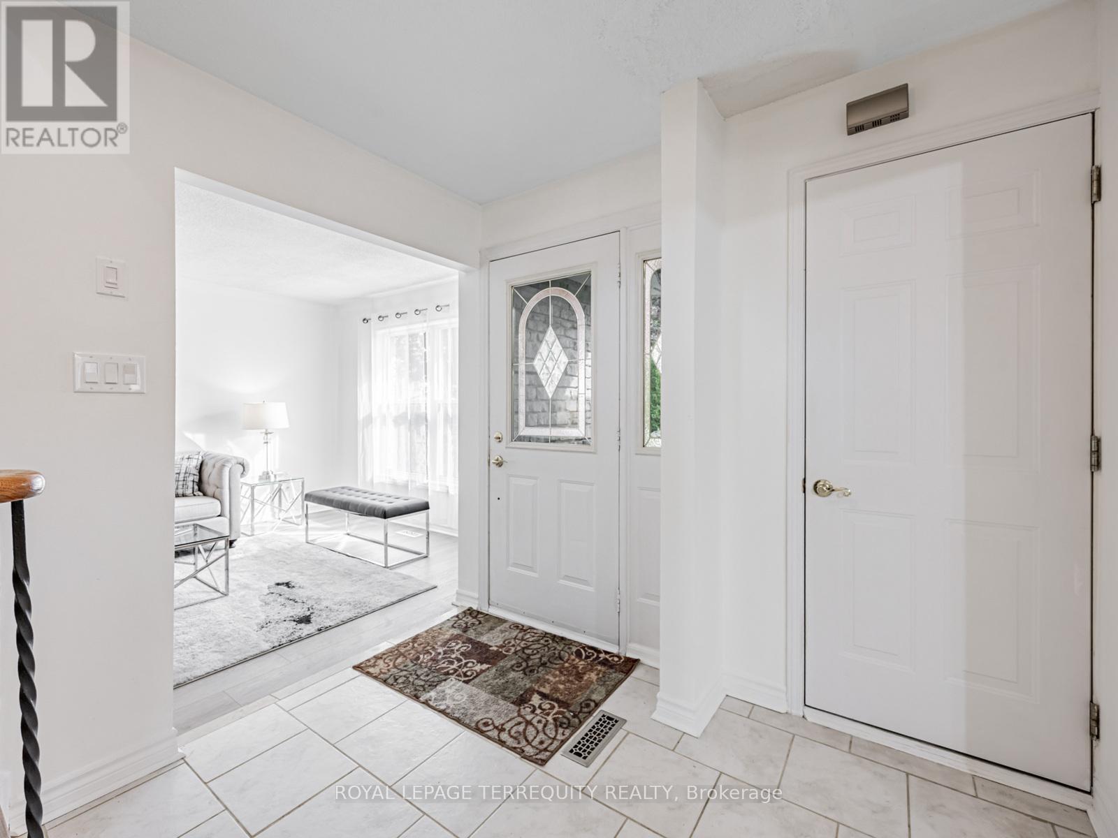 1858 Shadybrook Drive, Pickering (amberlea) Real Estate Listing: MLS® # ...
