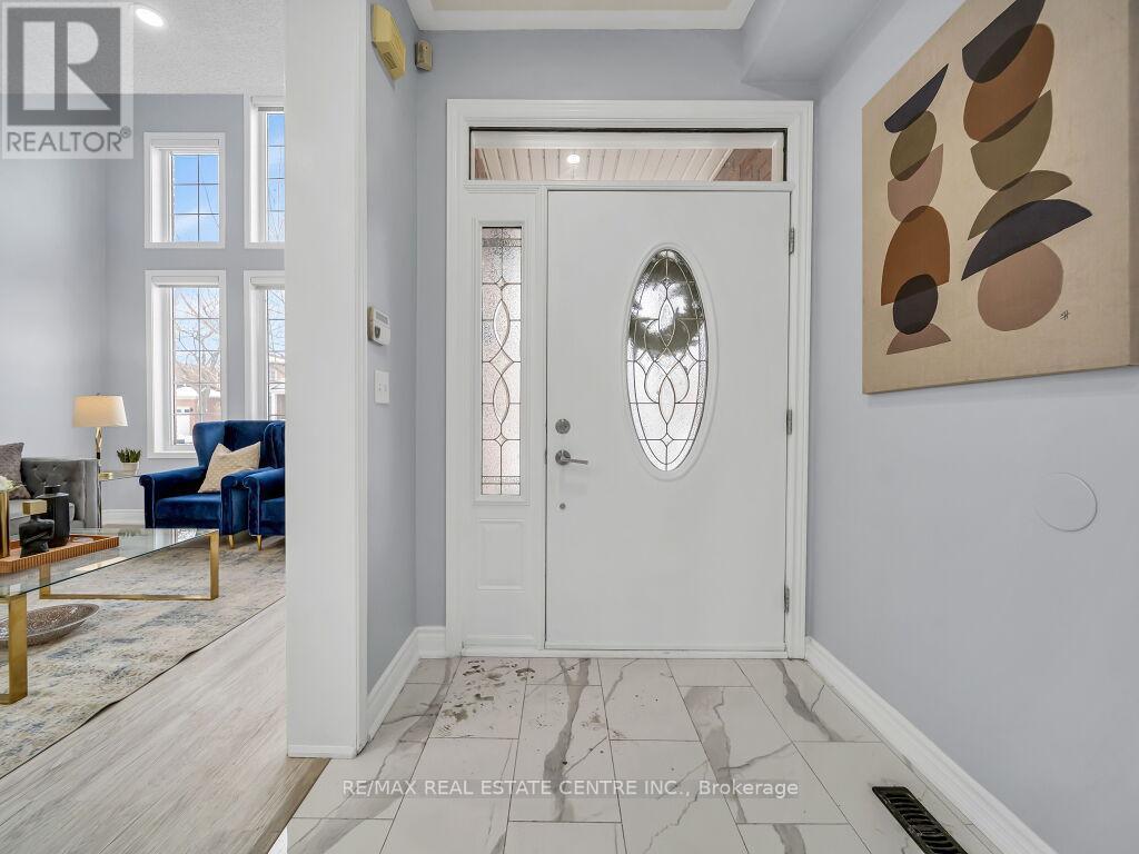 22 Rufford Drive, Brampton (vales Of Castlemore) Real Estate Listing ...